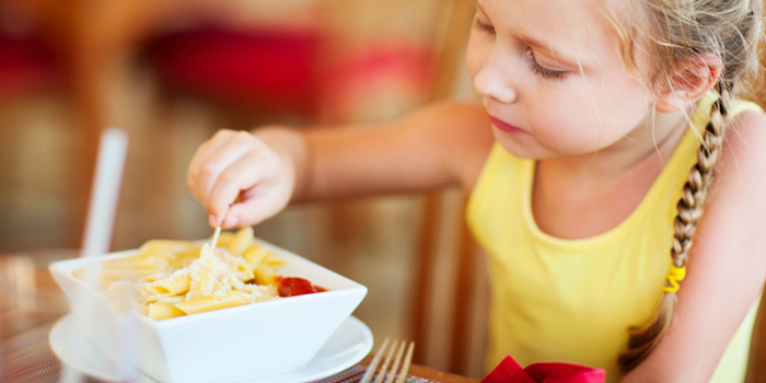 How (and why) to teach your child about mindful eating - Orlando Health ...